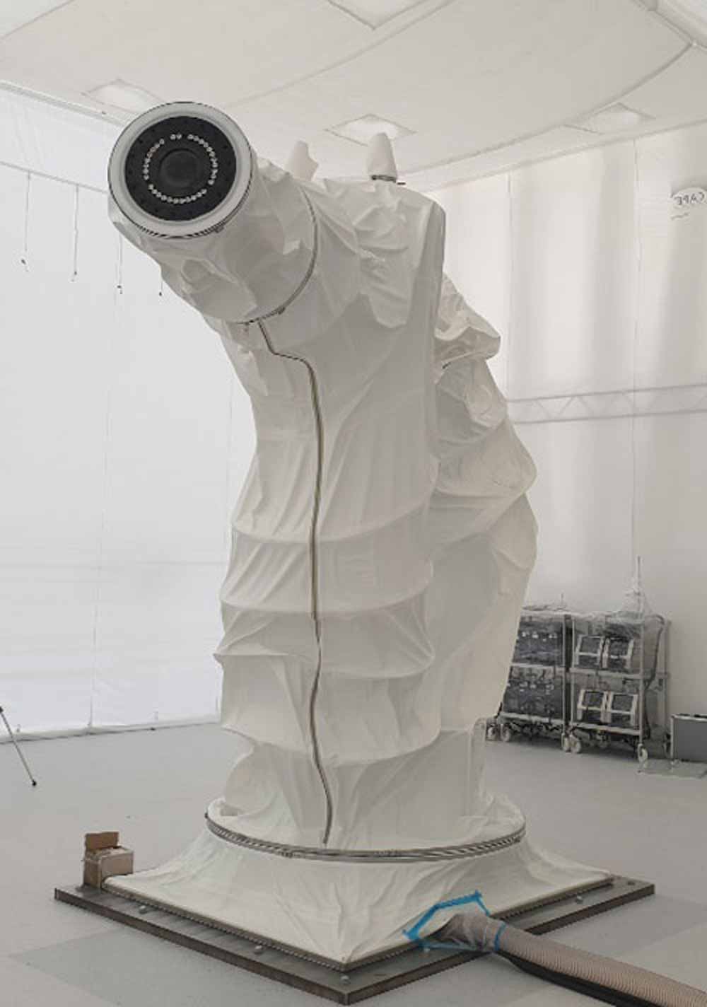 Clean room - https://www.roboterschutz.de